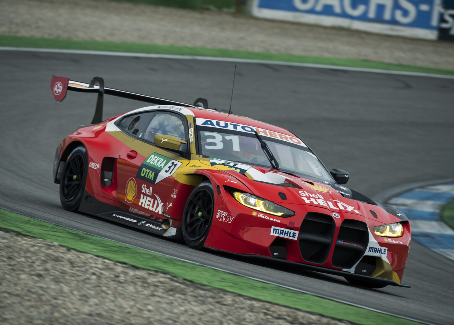 Shell: Motorsports Hospitality – Octagon