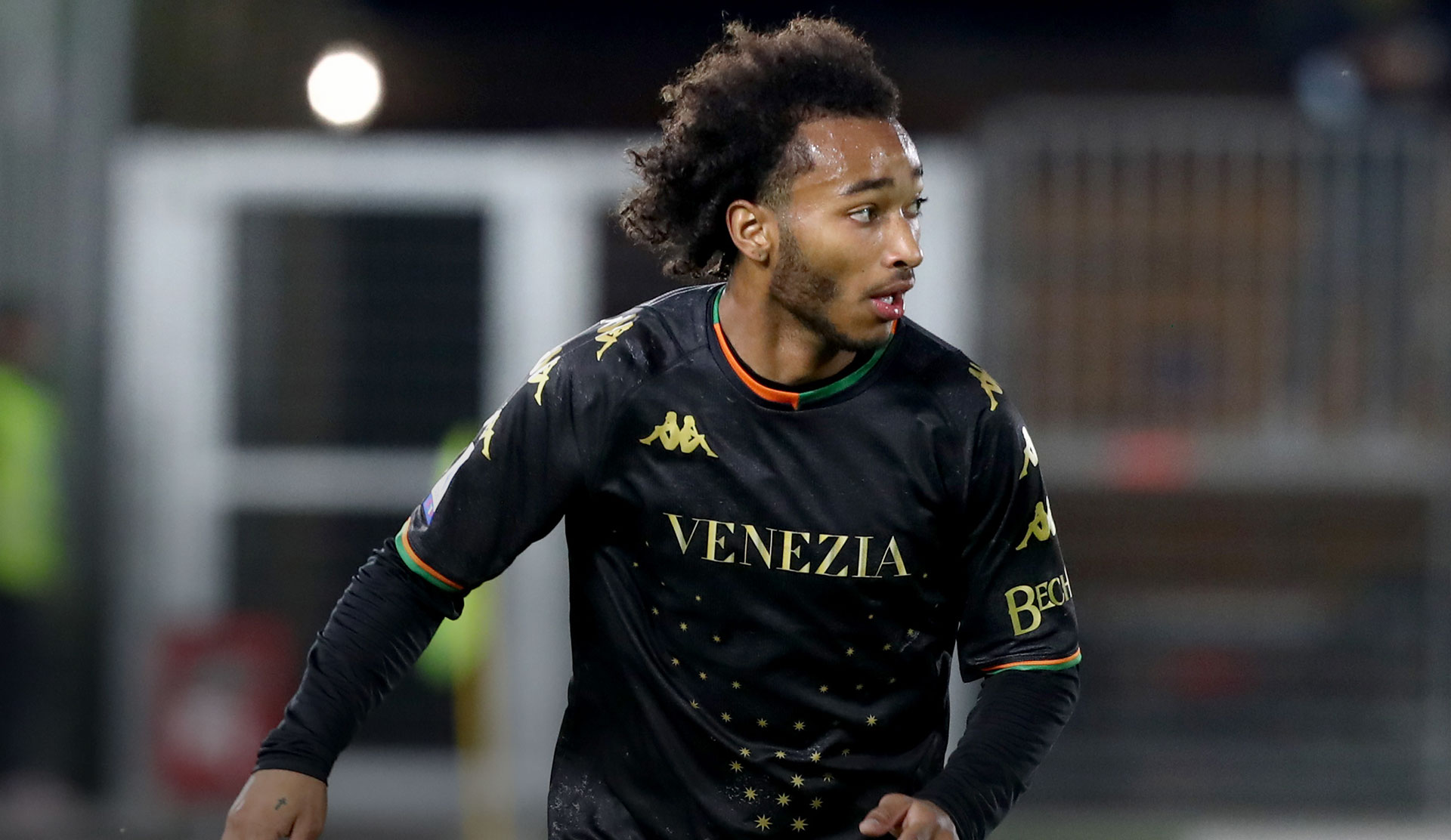 Soccer/Football – Octagon